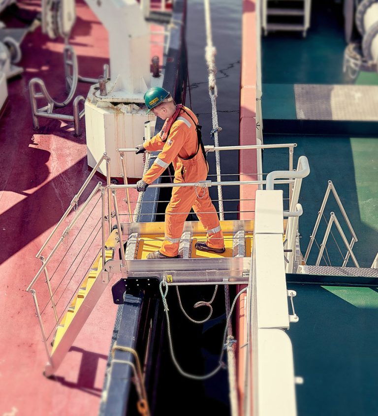 VESSEL TO VESSEL (VTV) - MMGOcean